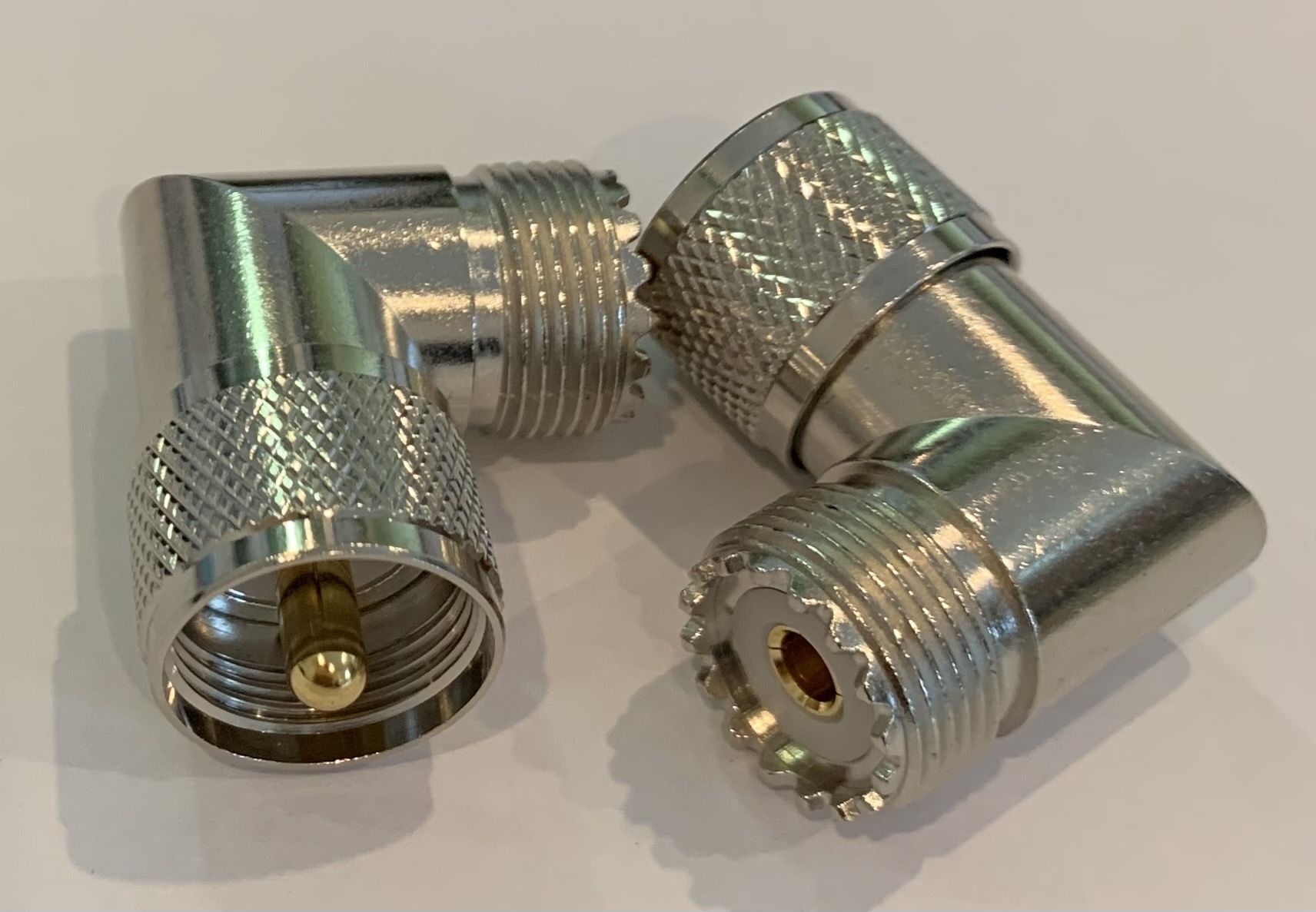 UHF(M)/Plug to UHF(F)/Jack Right Angle Adapter | RFShop Australia